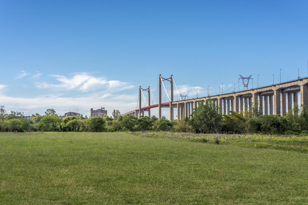 Zárate, un puente al miniturismo | Revista Cabal